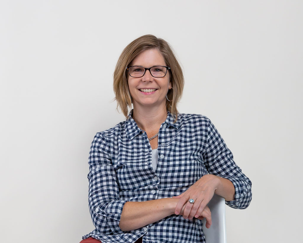 Ep. 29 Talk About Embodiment with Sarah Martin - Renee Dalo